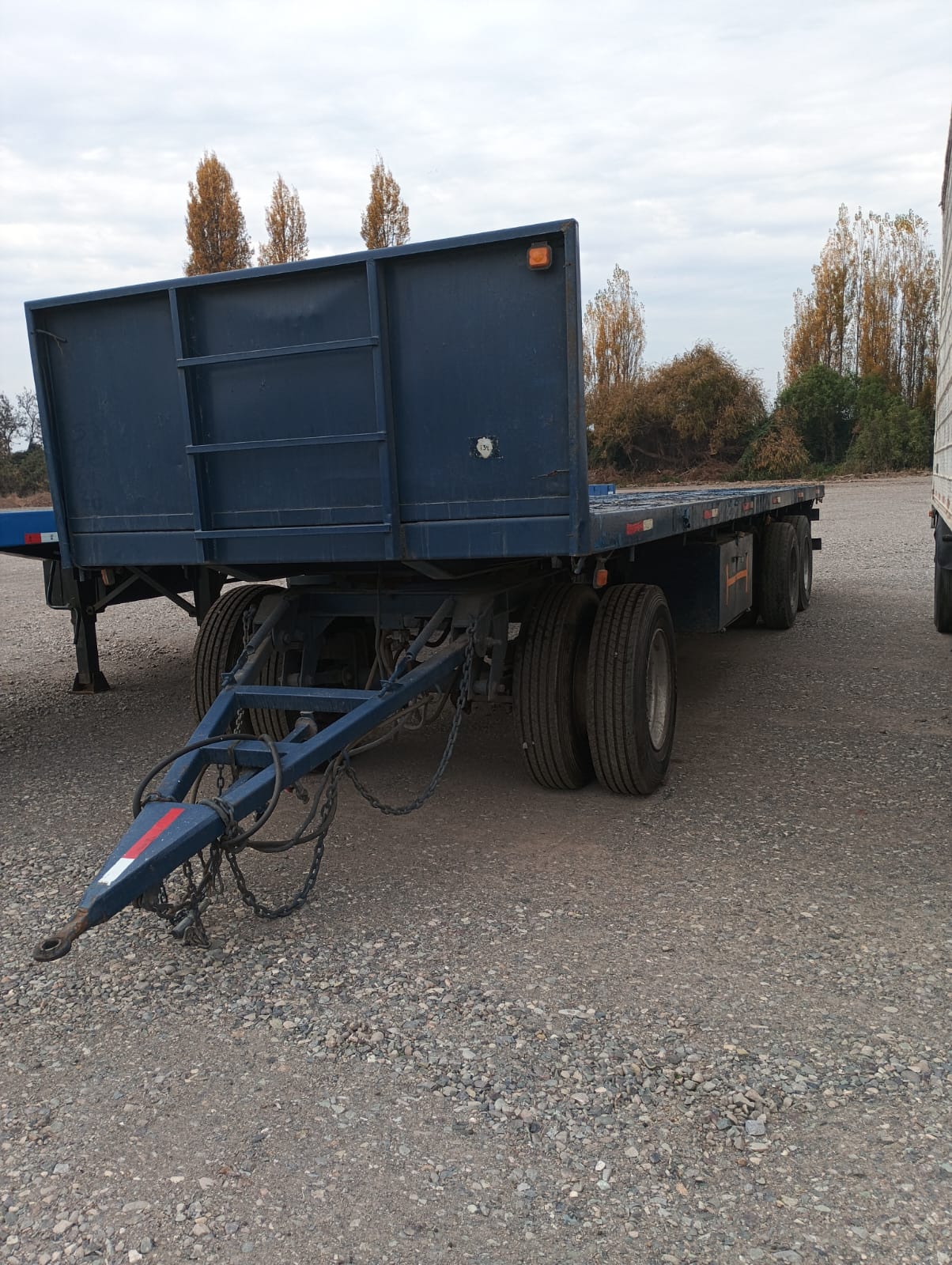 Remolque Marca Goren 3 ejes Año 2000 – Chile Camiones